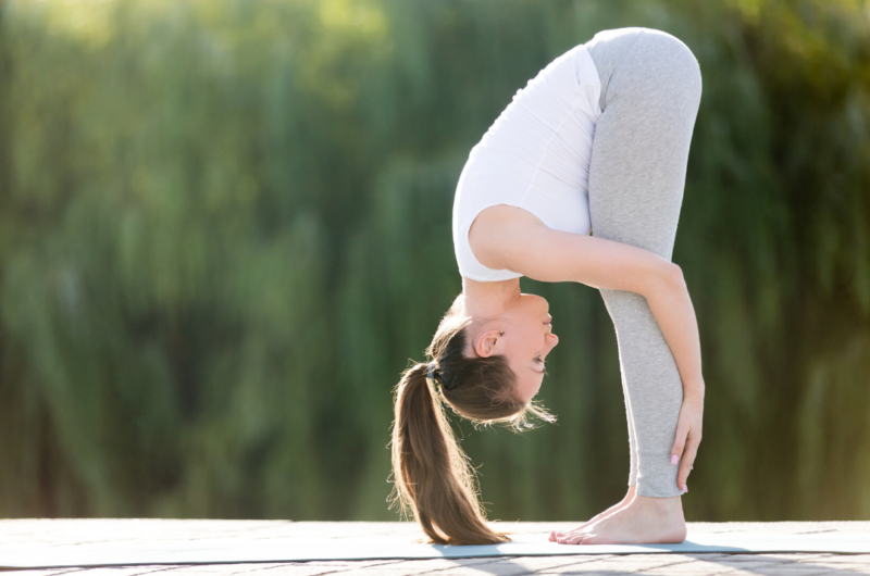 9 Best Poses: Yoga for Lower Back Pain | CBDMEDIC™